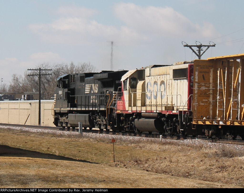 NS 9189 & SOO 4409 (2)